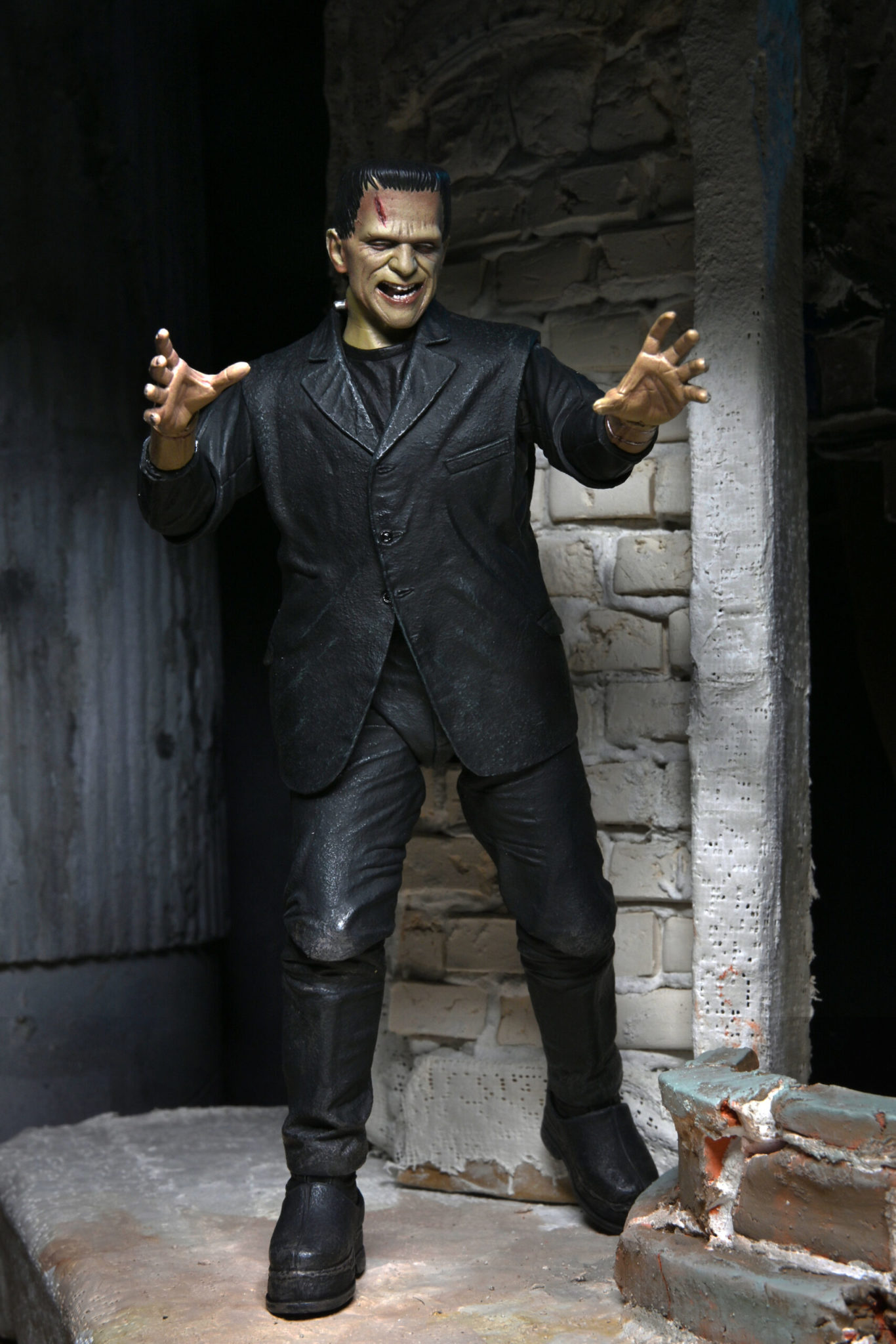 Ultimate Frankenstein Color 7” Action Figure – WACKO Los Angeles